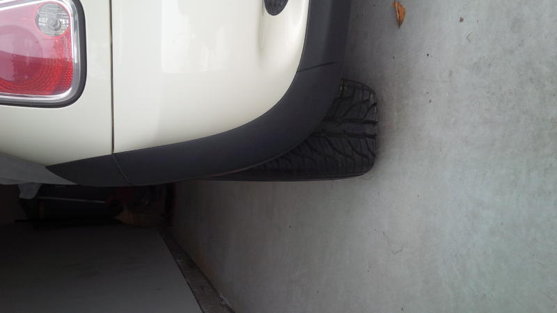 What would cause uneven fender overhang? - North American Motoring